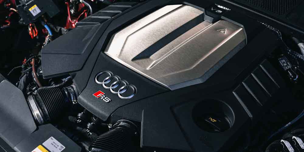 Audi RS7 vs BMW M5: The Ultimate Speed Duel | Jinyu Autos